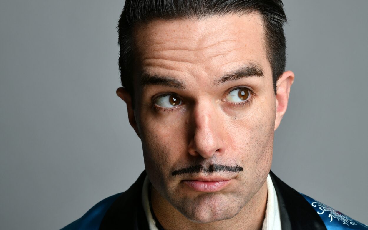 Live Nation Presents TROY HAWKE The Greeters Guild – Rhyl Pavilion